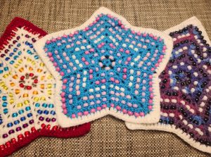 Free Pattern: Beaded Star Fidget Mat - Owls R Pals